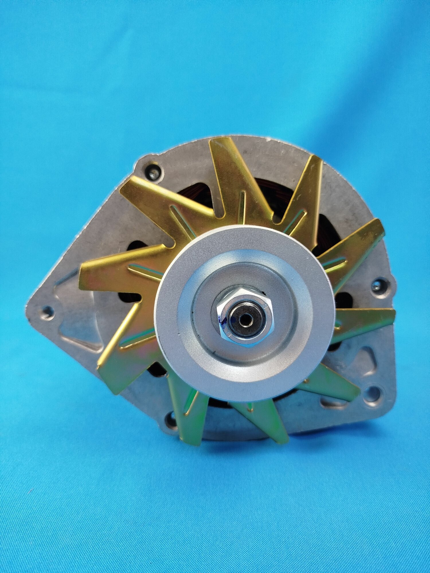 Генератор "ПРАМО-АТЭ-1"для а/м КамАЗ Евро 7403дв. два шкива (28В, 90А) без регулятора