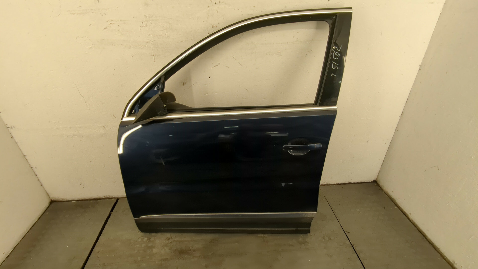 Дверь боковая (легковая) левая передняя Volkswagen Tiguan Б/У