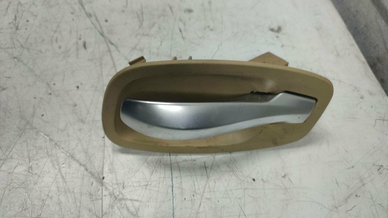 Ручка внутренняя двери передней левой BMW 5 E60/E61 рест. 2010 1360533BA