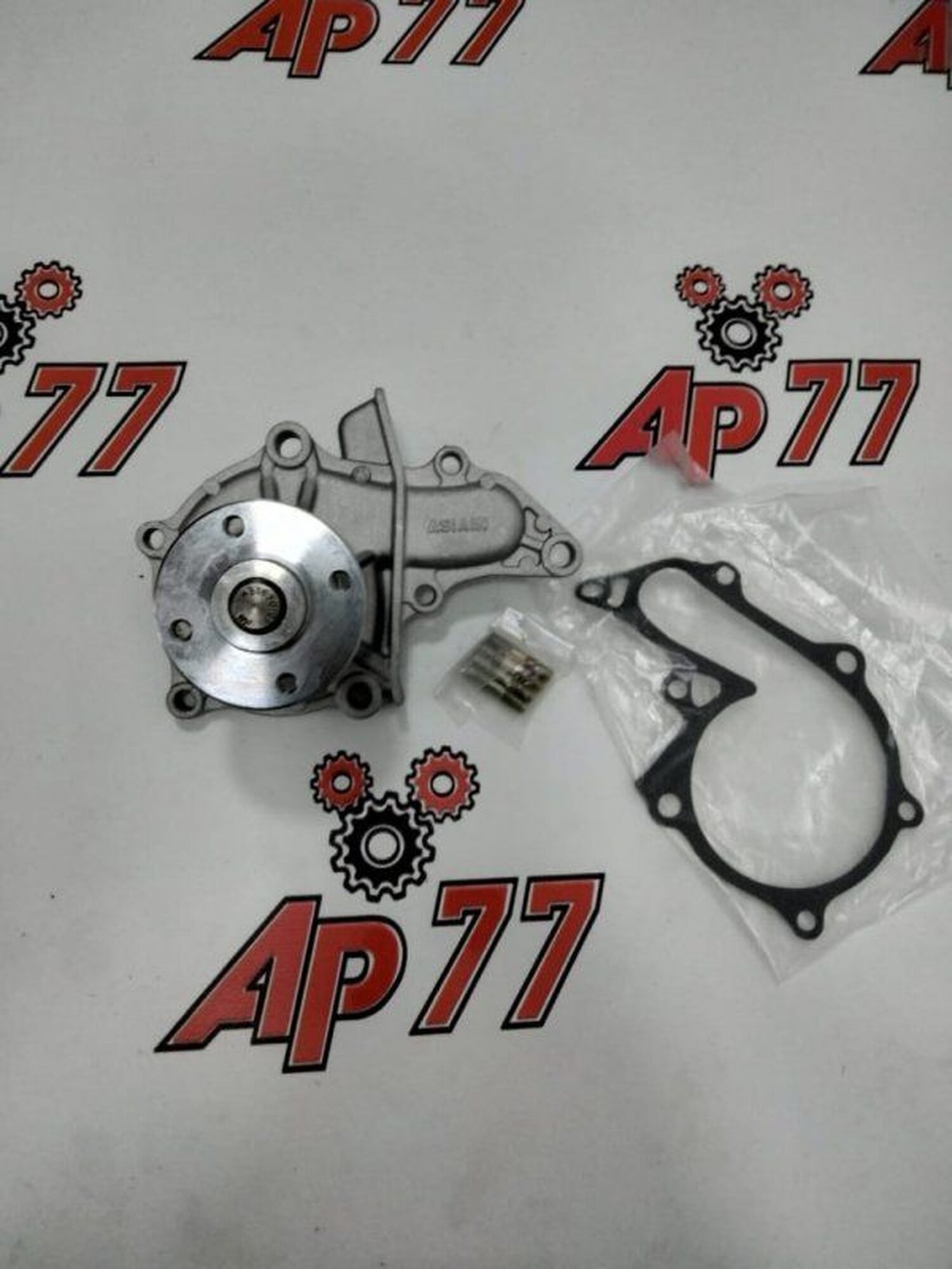 Помпа (водяной насос) Aisin T77, для автомобилей Toyota 4AFE, 1 штука — фото 1