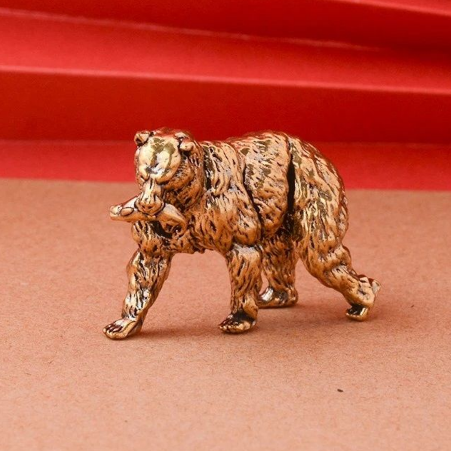 Статуэтка - Фигурка "Русский Медведь - Медвежонок с Рыбой"