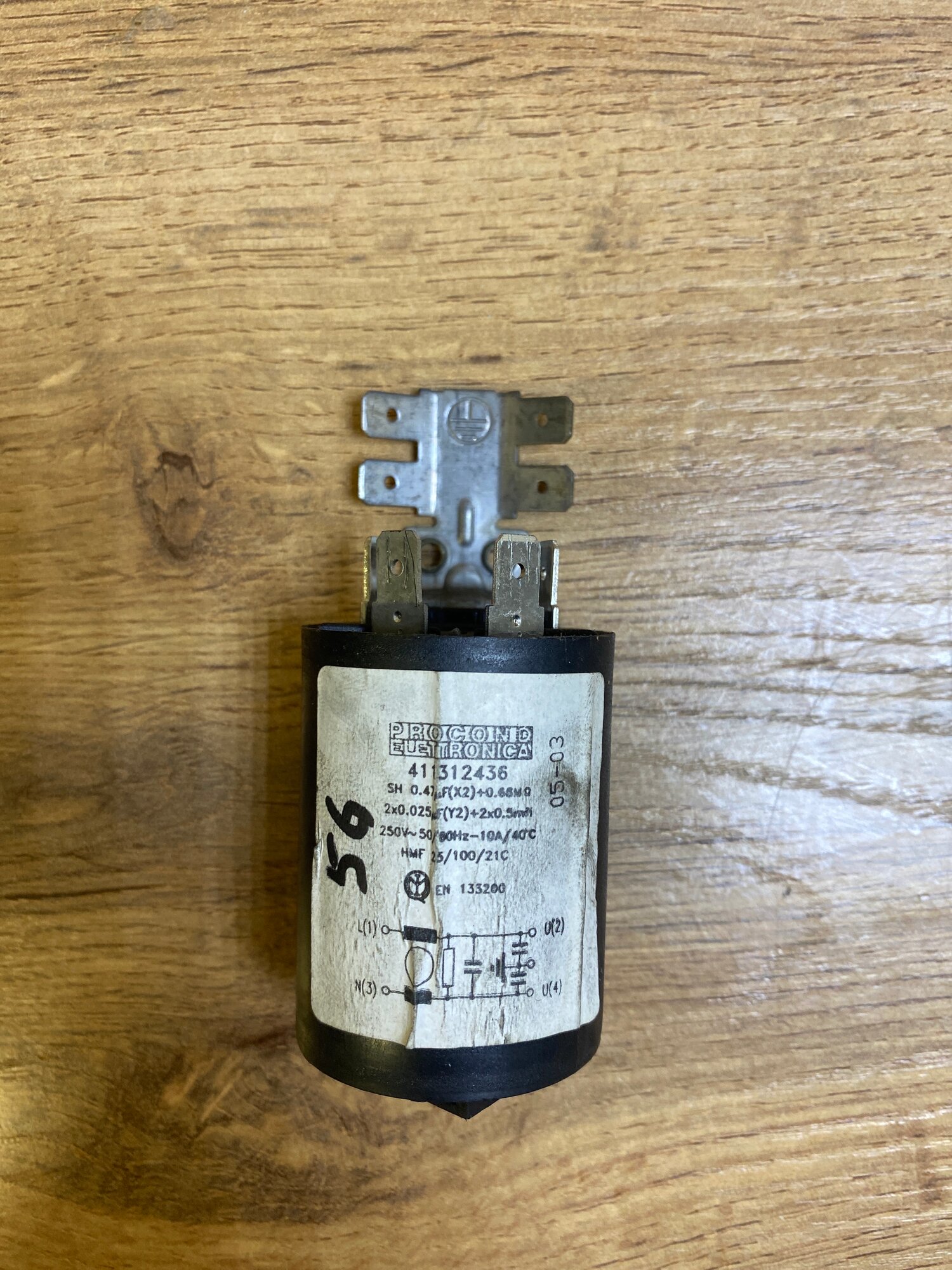 Сетевой фильтр для стиральной машины Ariston AT 84, оригинал, б/у