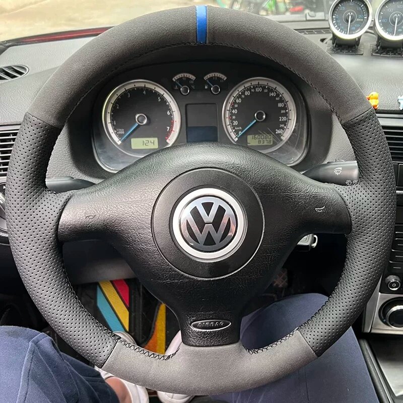 Кожаный чехол из сукна для руля Volkswagen Golf 4 (2005) - Иmitация сукна + черная кожа с перфорацией и черной строчкой