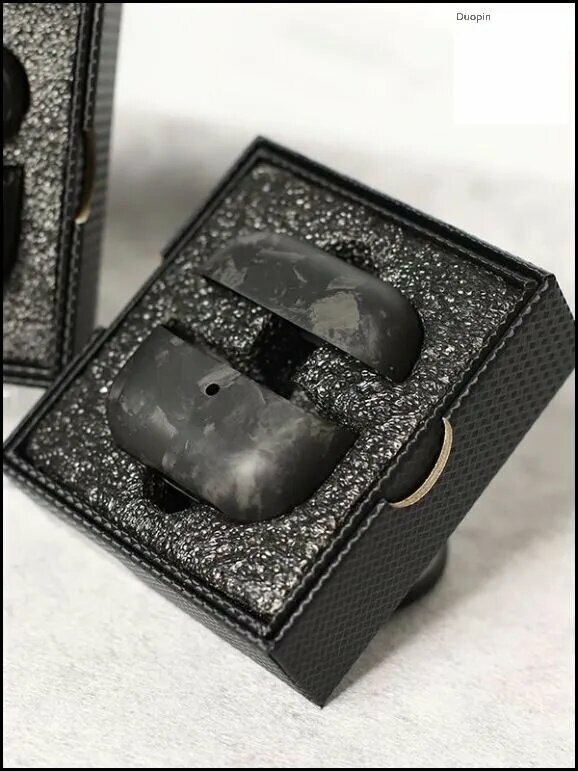 Эксклюзивный кейс из кевларового карбона для защищенности Samsung Galaxy Buds3 Pro