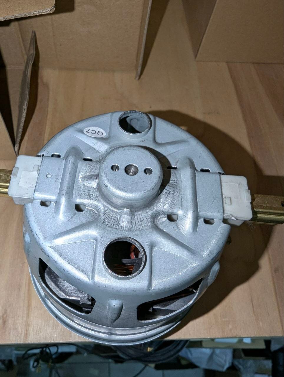 HWX-CG57 двигатель пылесоса bosch 1600w