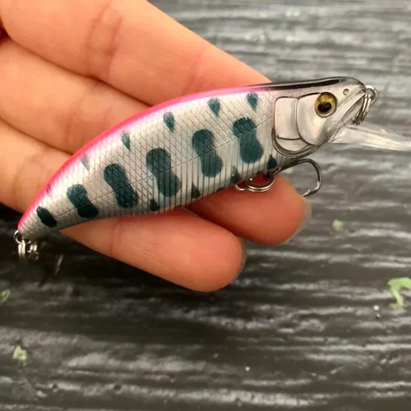 TSUYOKI Минни 64 мм 8,3 г быстротонущая приманка для форели J