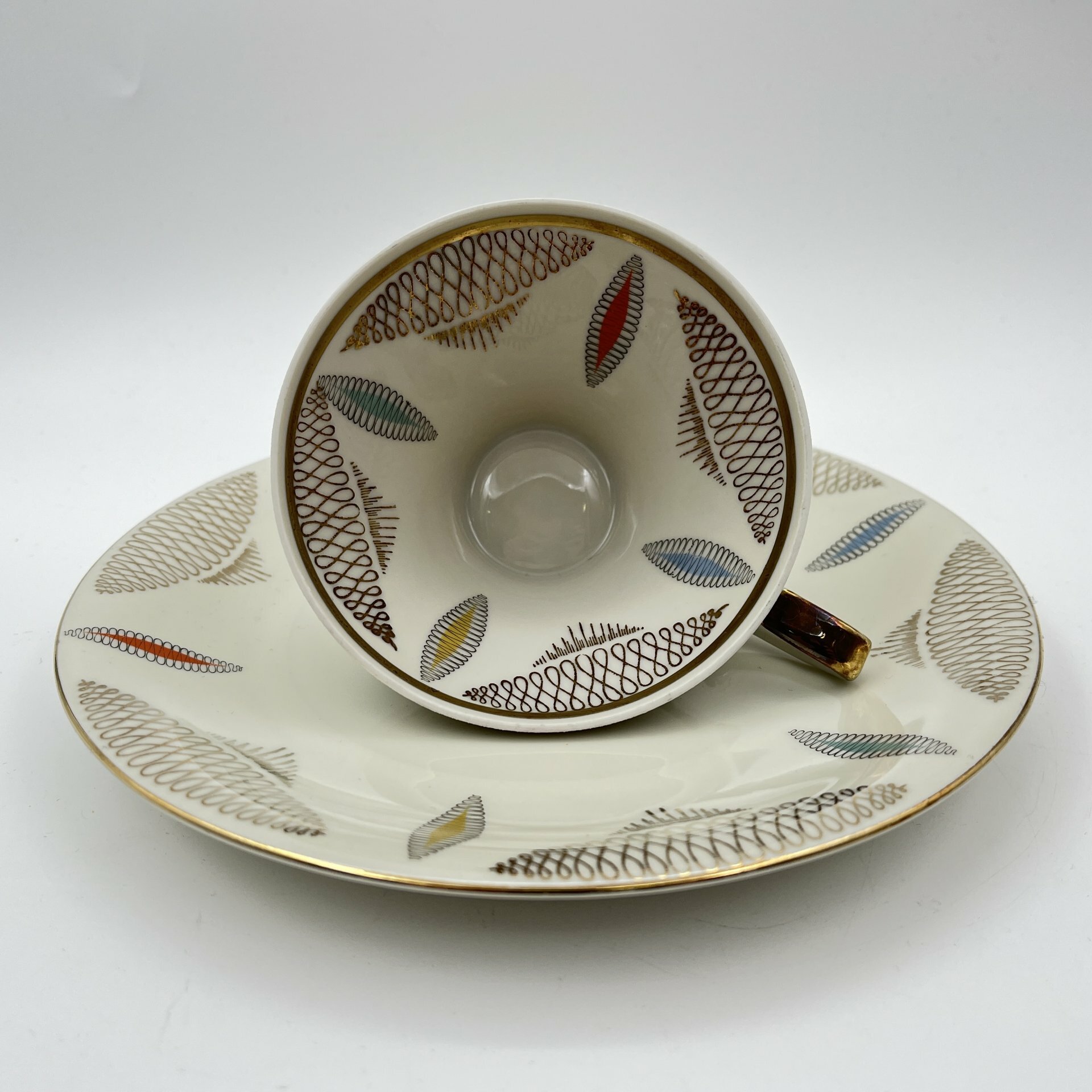 Чайная чашка и десертная тарелка, Winterling Bavaria Germany, фарфор, деколь, золочение