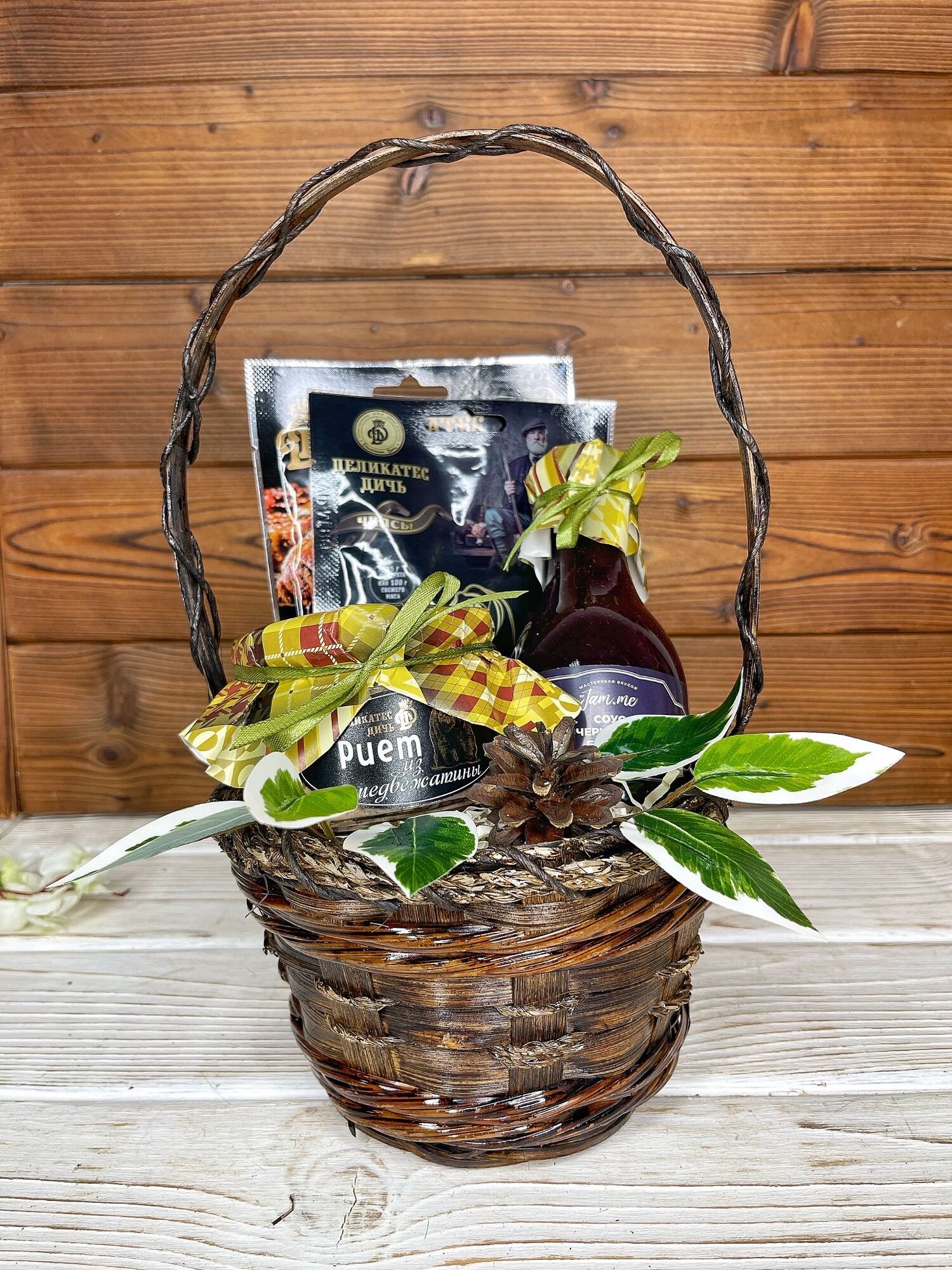 Подарочный набор Zakazpodarka24 "Закуска Охотника", деликатесы