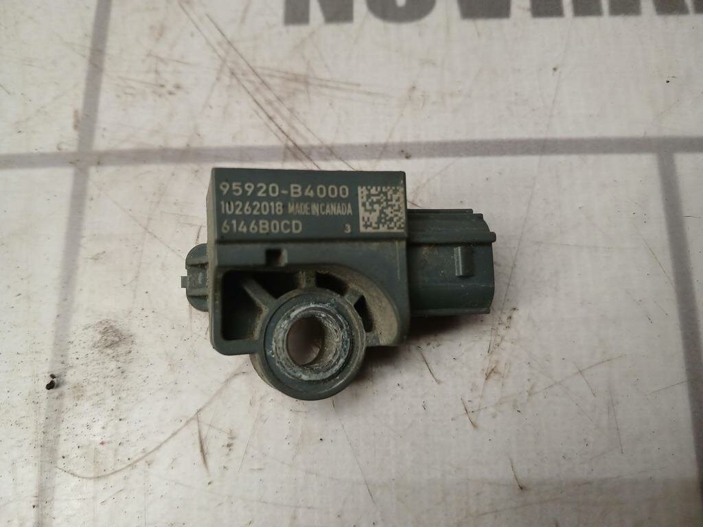 Датчик AIR BAG Kia Sorento 3 (UM) Prime 2015-2020