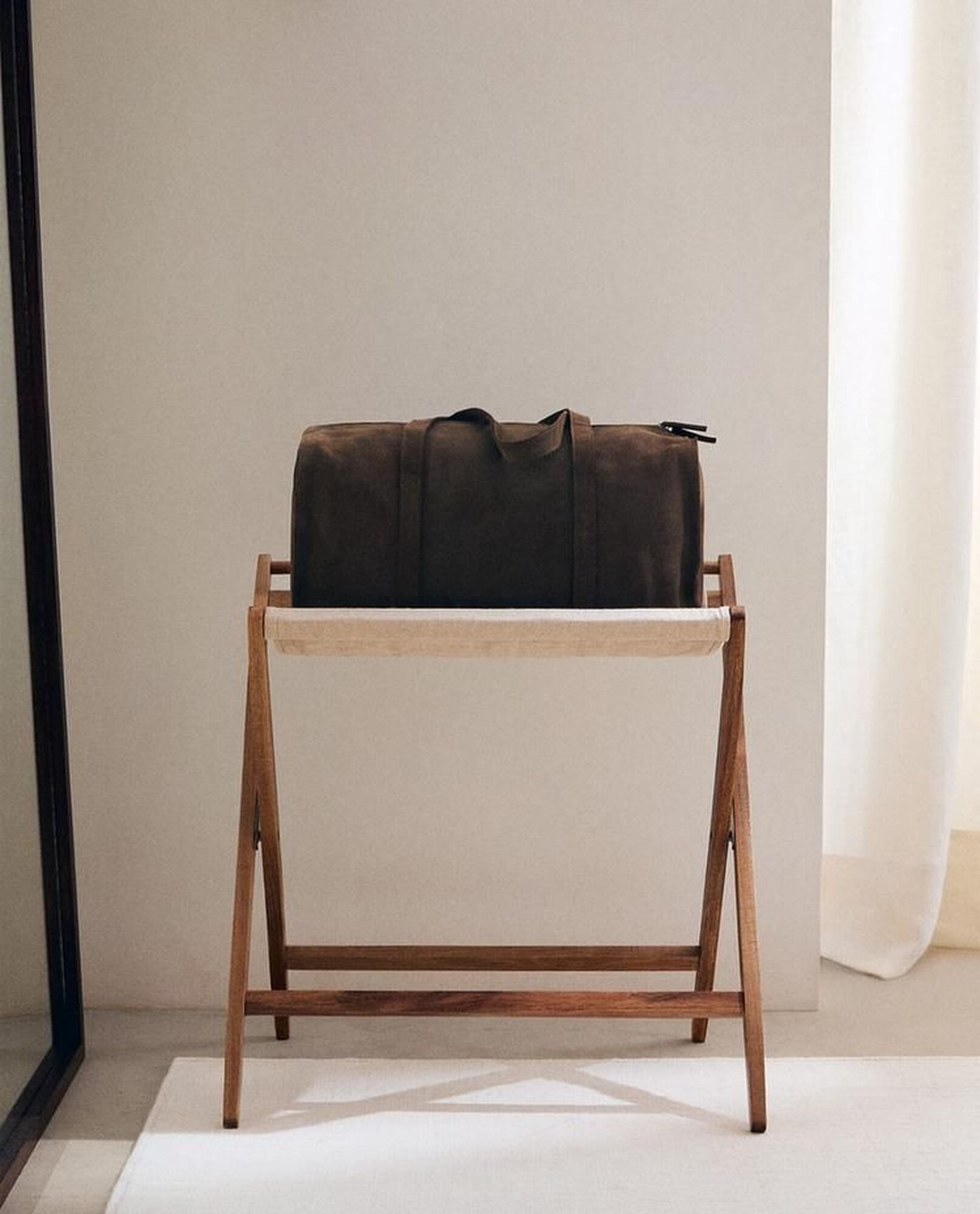 Табурет-подставка ZARA HOME 6180/077/052 - из дерева, 64 x 64 x 45 см, цвет светло-бежевый