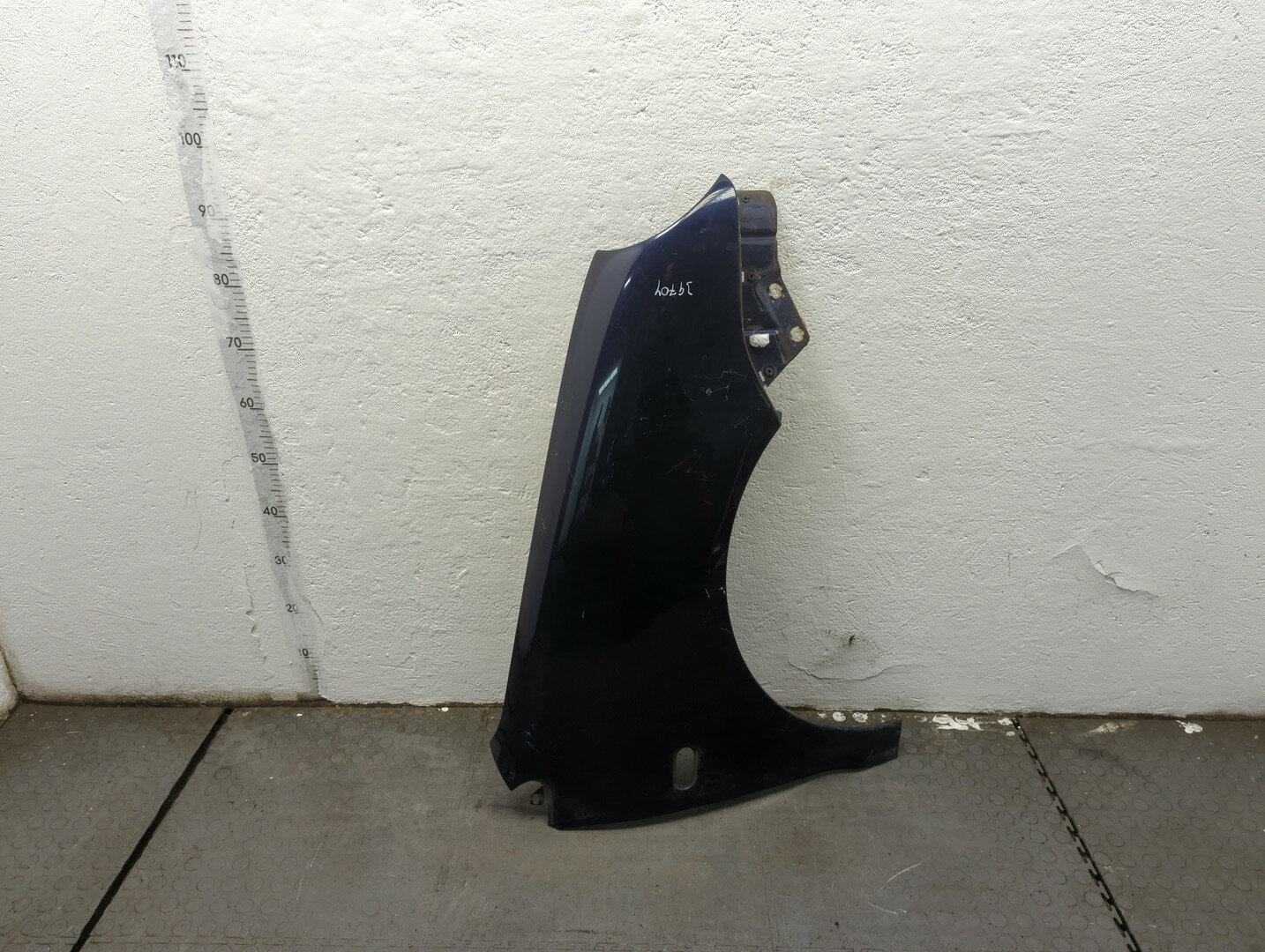 Крыло правое переднее Volkswagen Polo Б/У