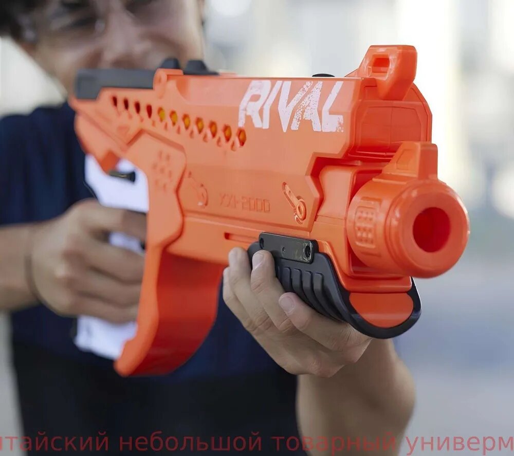 Nerf Rival Curve Shot Helix XXI-2000 Бластер игрушечное оружие, стреляет дротиками — фото 1