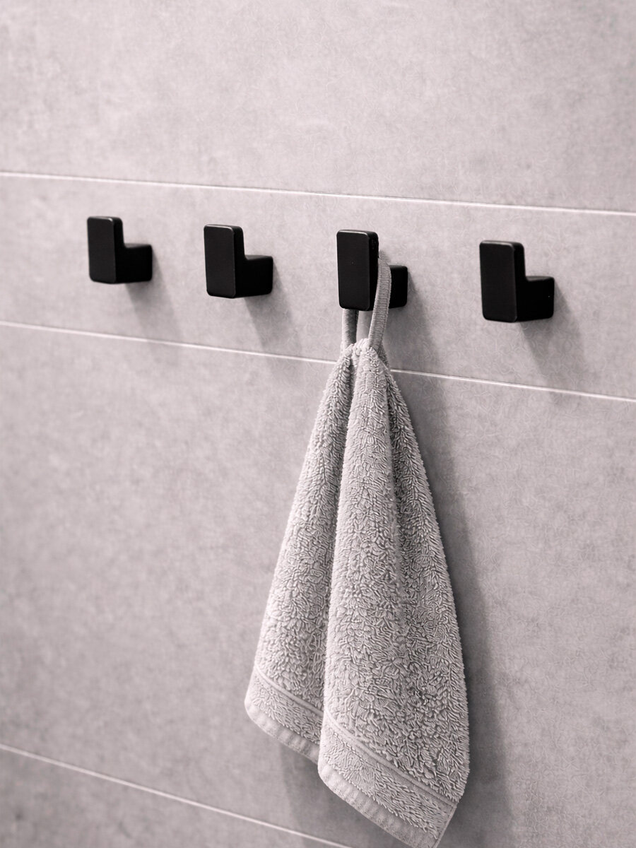 Крючки для ванной, для одежды, для полотенец настенные черные матовые 4 шт