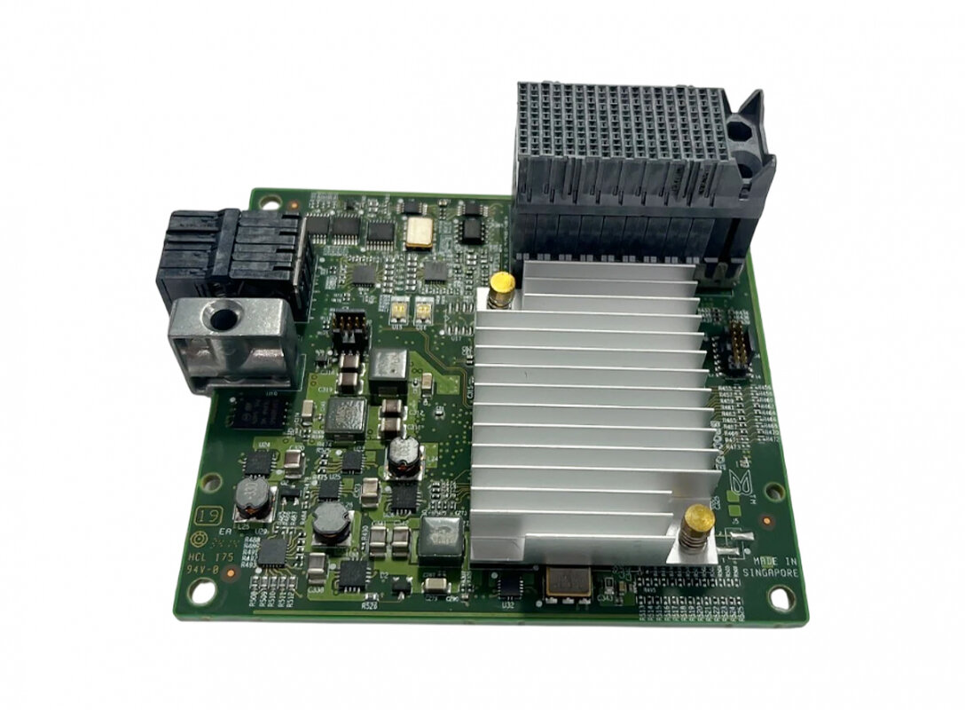 Контроллер IBM 95Y2395 Fibre Channel