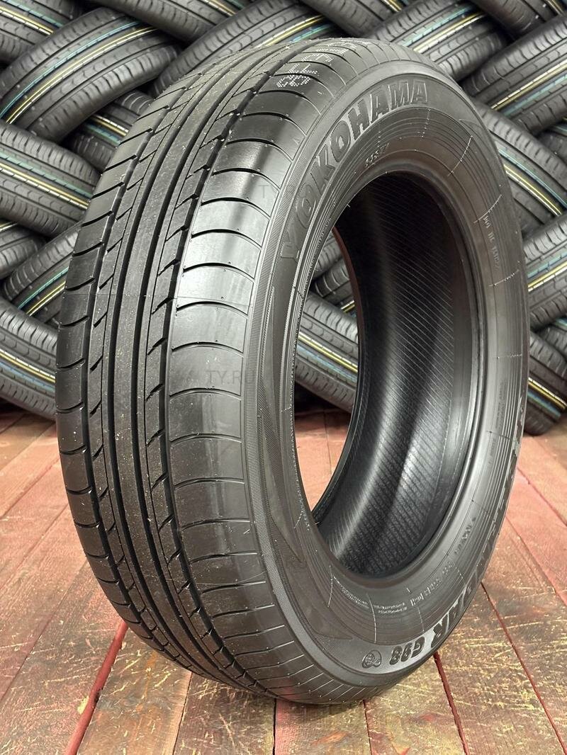 Летняя шина Yokohama Geolandar G98EV 235/65 R18 106H