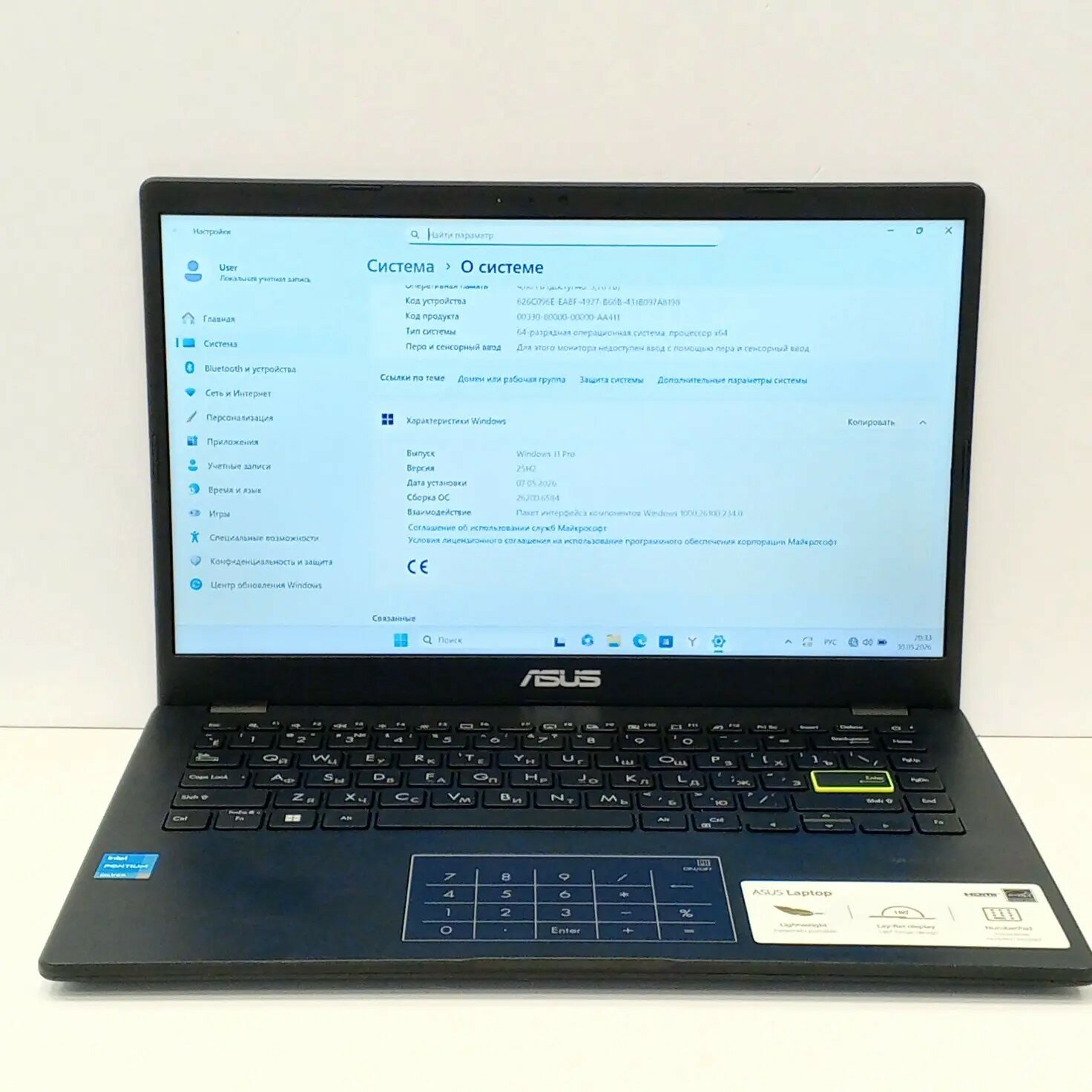 Ноутбук ASUS