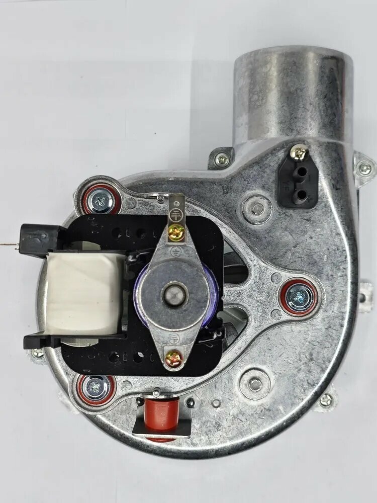 Алюминиевый вентилятор для котлов брендов Fondital (Фондитал), Kentatsu (Кентатсу), Оазис (номинальная мощность: 35 Вт, на усиках)