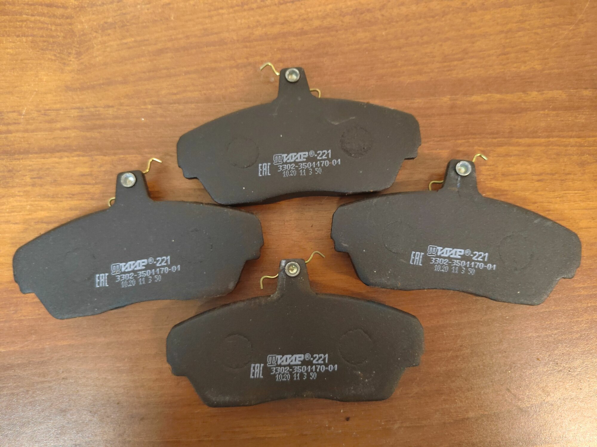 Колодки тормозные ГАЗ-3110, 3302 передние (4шт.) (Стандарт) тиир