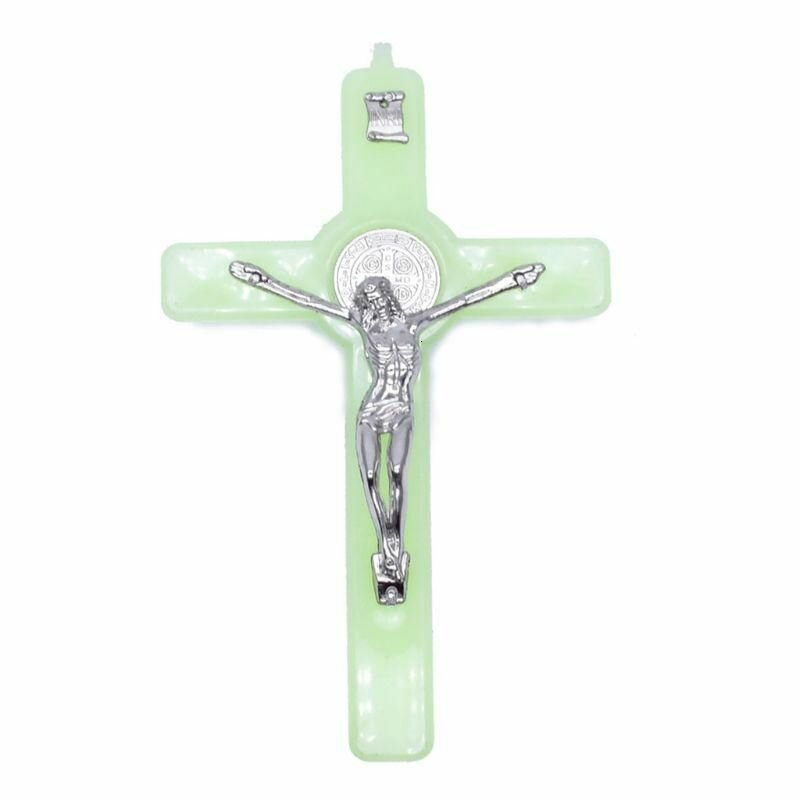 Христос на кресте светящийся кулон, Другое