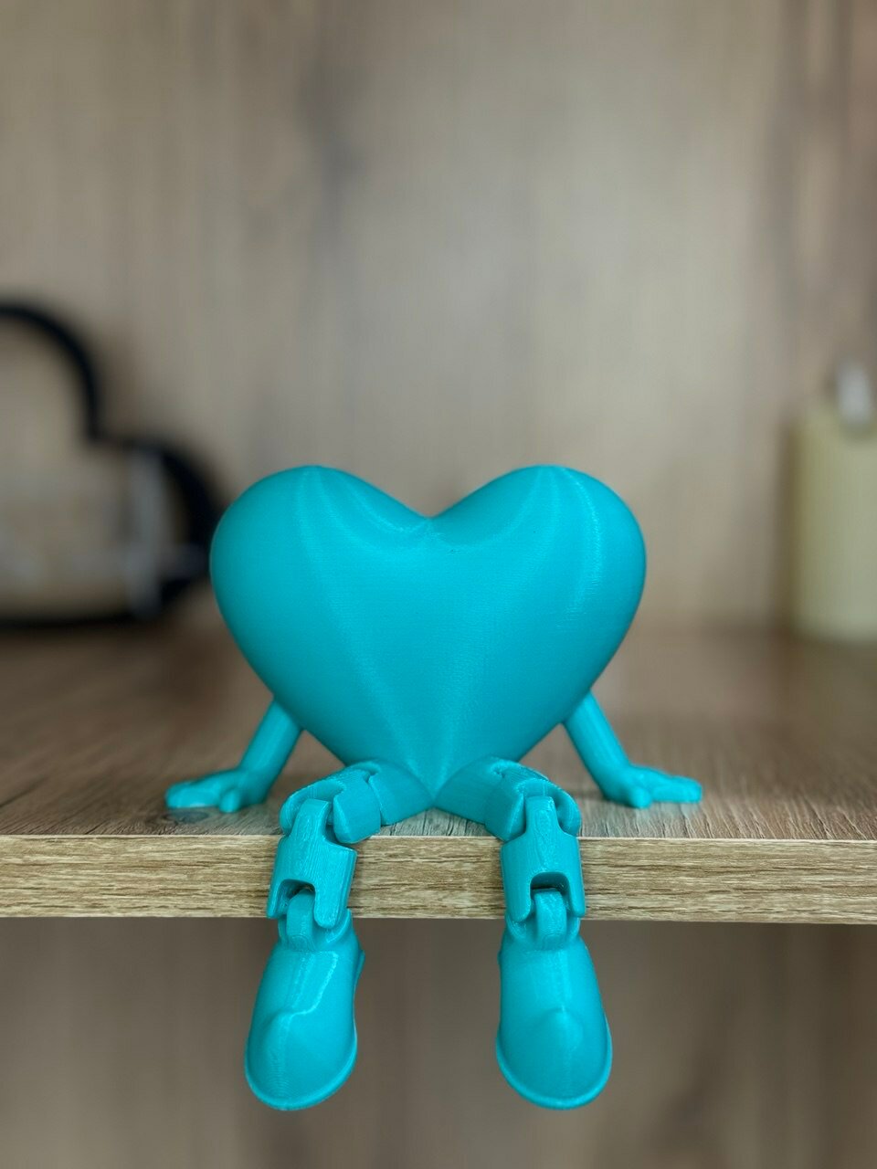 Сердце с ножками Бирюзовое