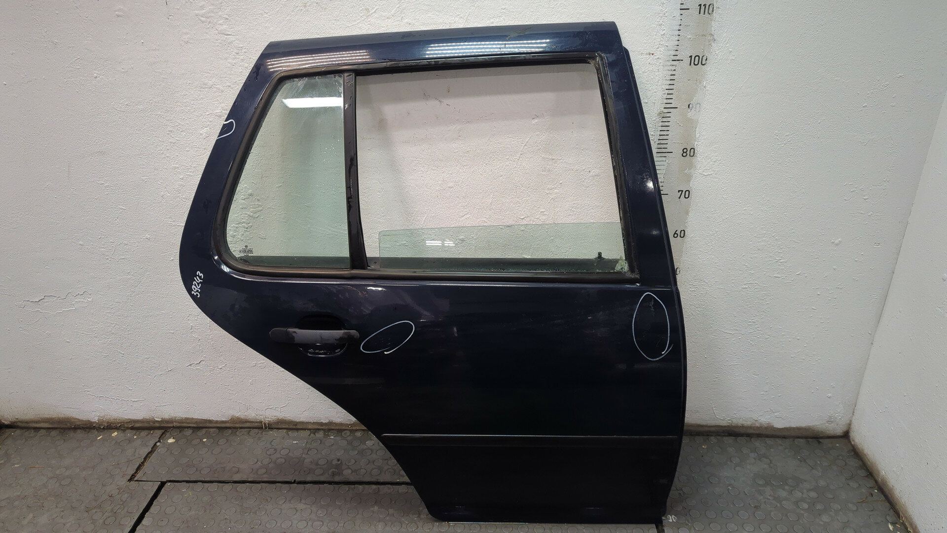 Дверь боковая (легковая) правая задняя Volkswagen Golf 4 Б/У