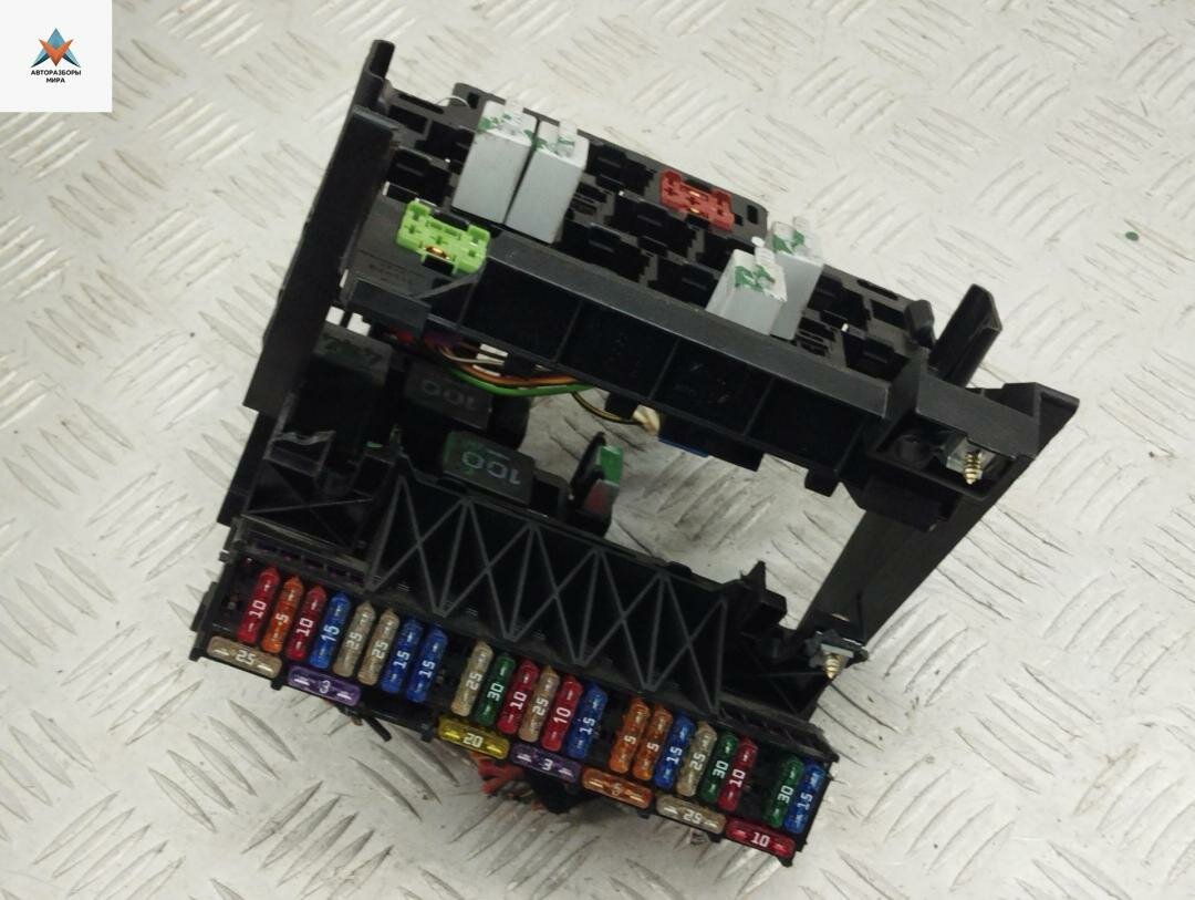 Блок предохранителей Volkswagen Sharan 2-й рест. 2005 7M3962258AH