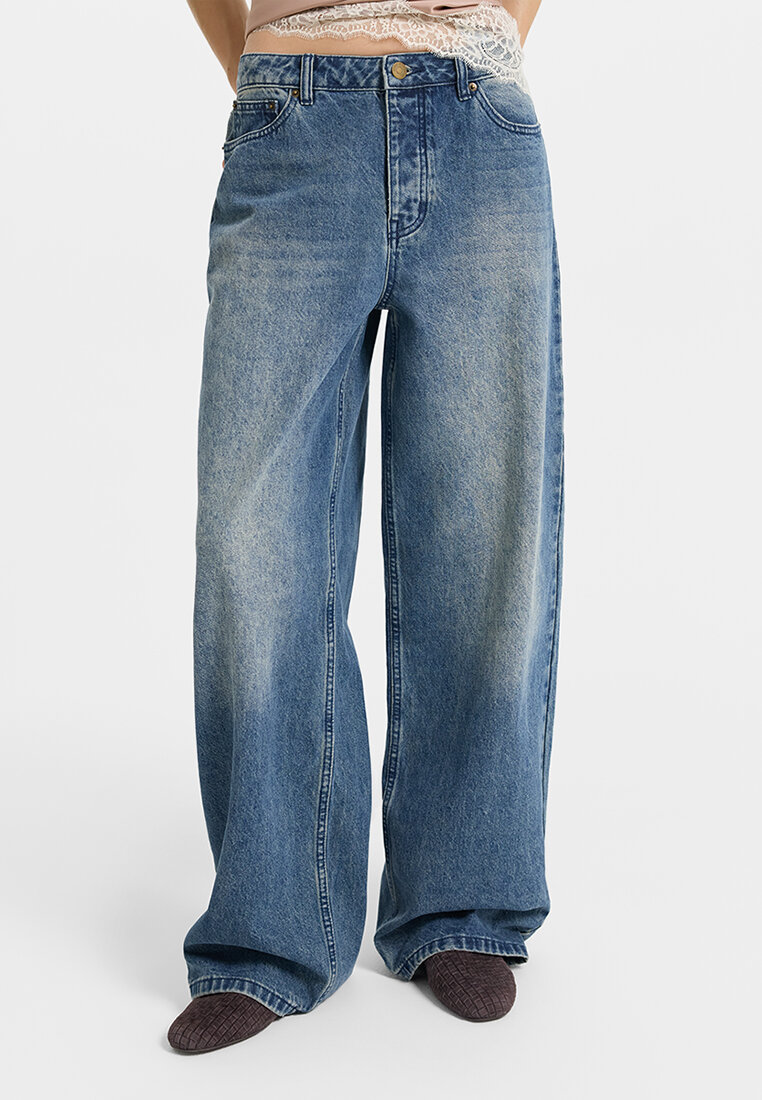 Джинсы широкие 