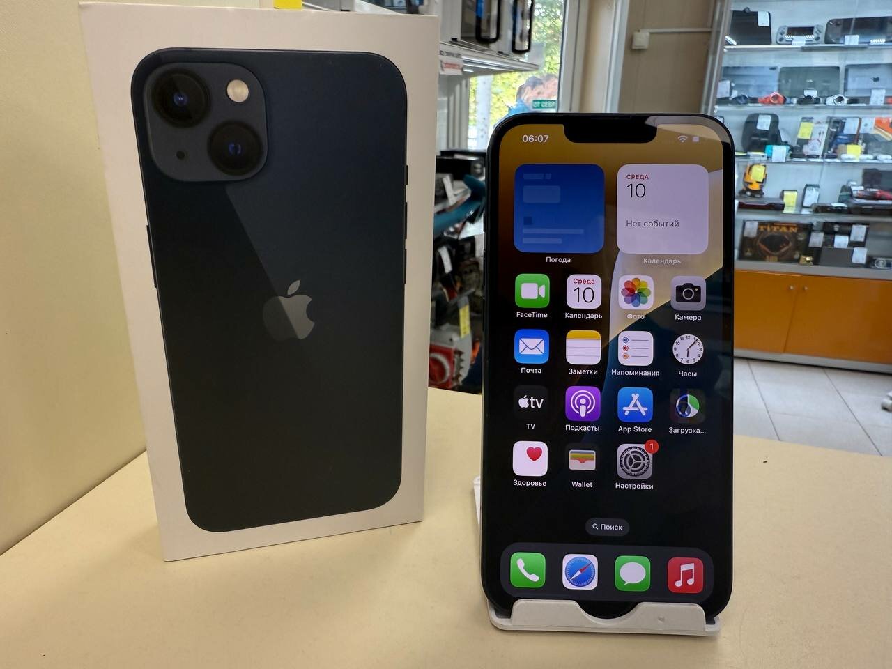 Смартфон Apple iPhone 13 128gb Midnight/Темная ночь (nano SIM + eSIM) менян АКБ Б/У уценка