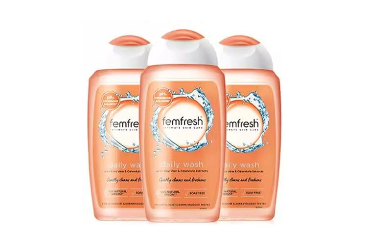 Гель для интимной гигиены женский FEMFRESH Ромашковый увлажняющий 5722557 250ml*3
