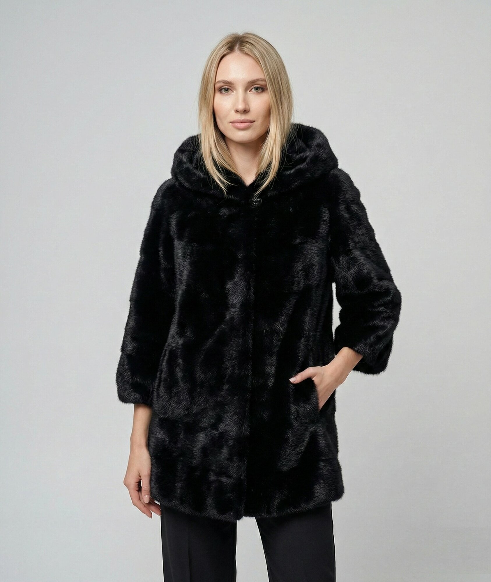 Полушубок из норки с капюшоном, размер 42 (S), чёрный