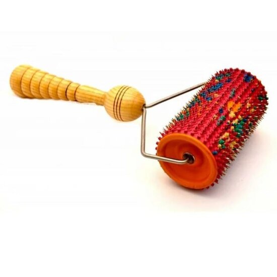 Массажный валик аппликатор Ляпко «Валик Большой» (шаг игл 5,0 мм, D = 61 мм, ш = 111 мм) красный