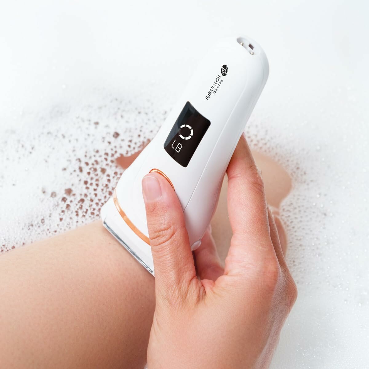 Rio the Beauty Specialists Бритва для влажного и сухого бритья и триммер для зоны бикини Rio Go Smooth Wet & Dry Lady Shaver & Bikini Trimmer