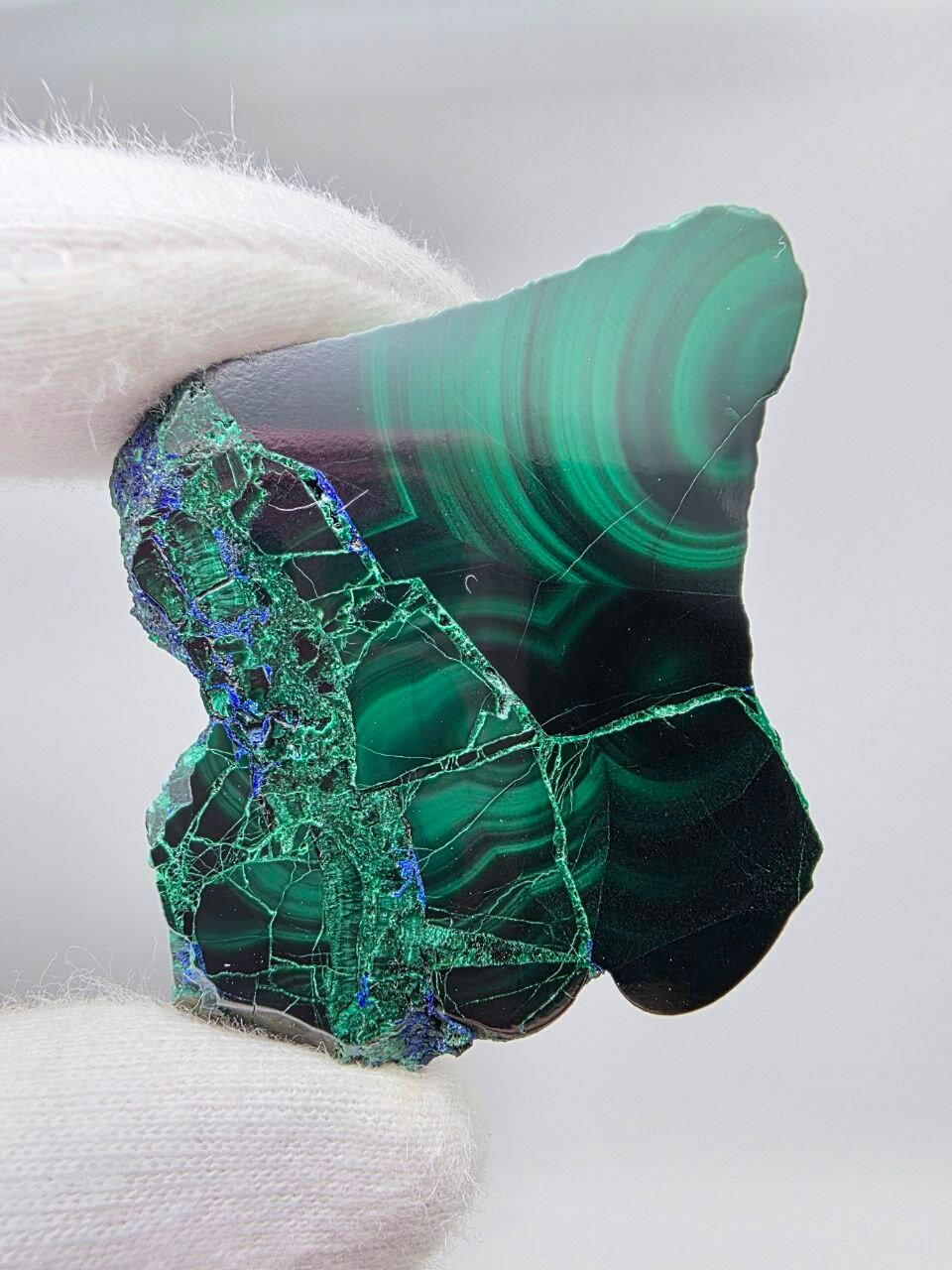 Малахит (полированный) 61 мм, 64 г.