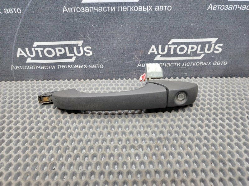 Наружная ручка двери Левый Передний Dodge Caliber 2008 (2.0 ECN) Б/У с пробегом Арт. 22876