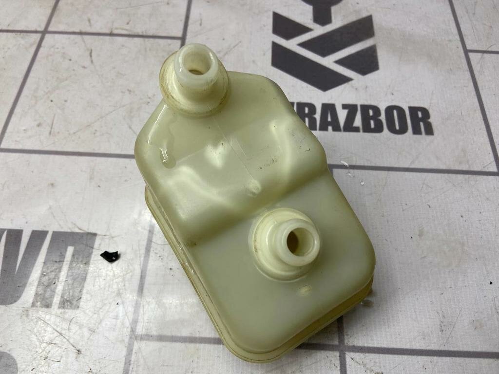 Бачок главного тормозного цилиндра Daewoo Nexia 95-16