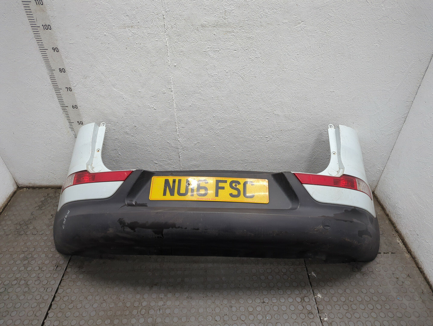 Бампер задний КИА Sportage Б/У