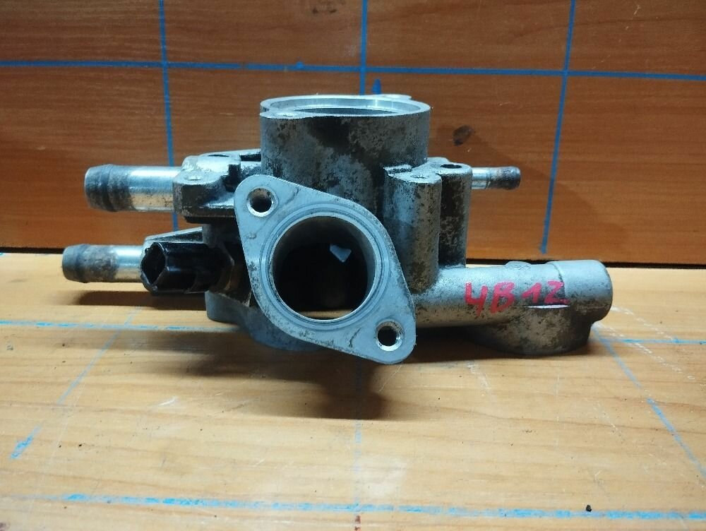 Корпус термостата Митсубиси Аутлендер 3 2,4 Б/У с пробегом