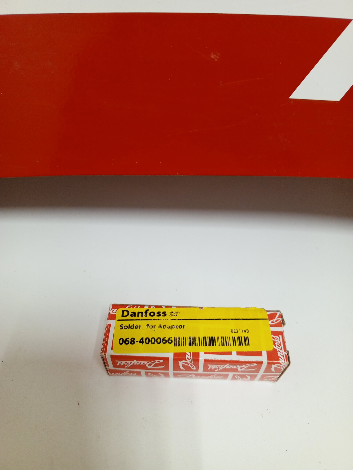 Артикул 068-400066 — это адаптер под пайку (10 мм ODF) от компании Danfoss.