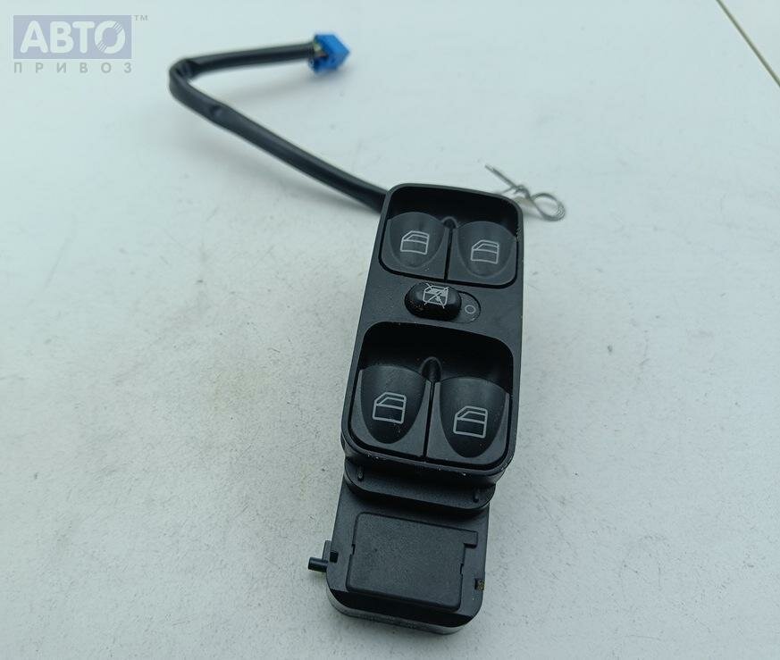 Блок кнопок управления стеклоподъемниками Mercedes C-Class W203 (2000-2006)