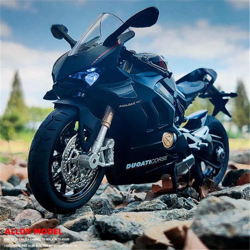Модель мотоцикла Ducati Panigale V4S, литье под давлением, масштаб 1:12, черный — фото 1