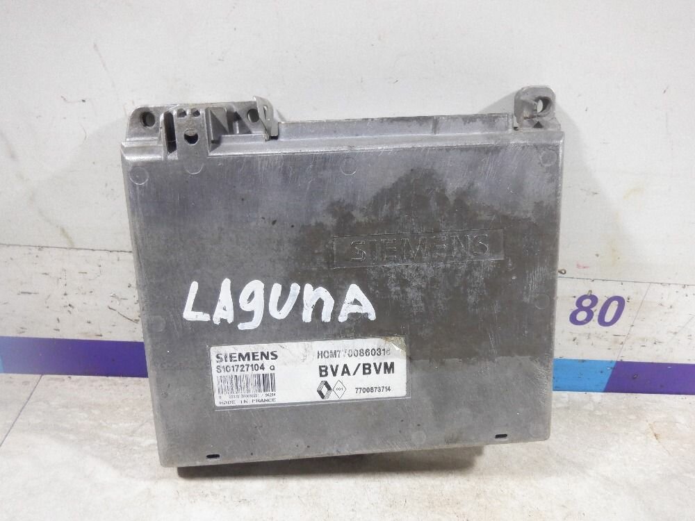 Блок управления двигателем Renault Laguna