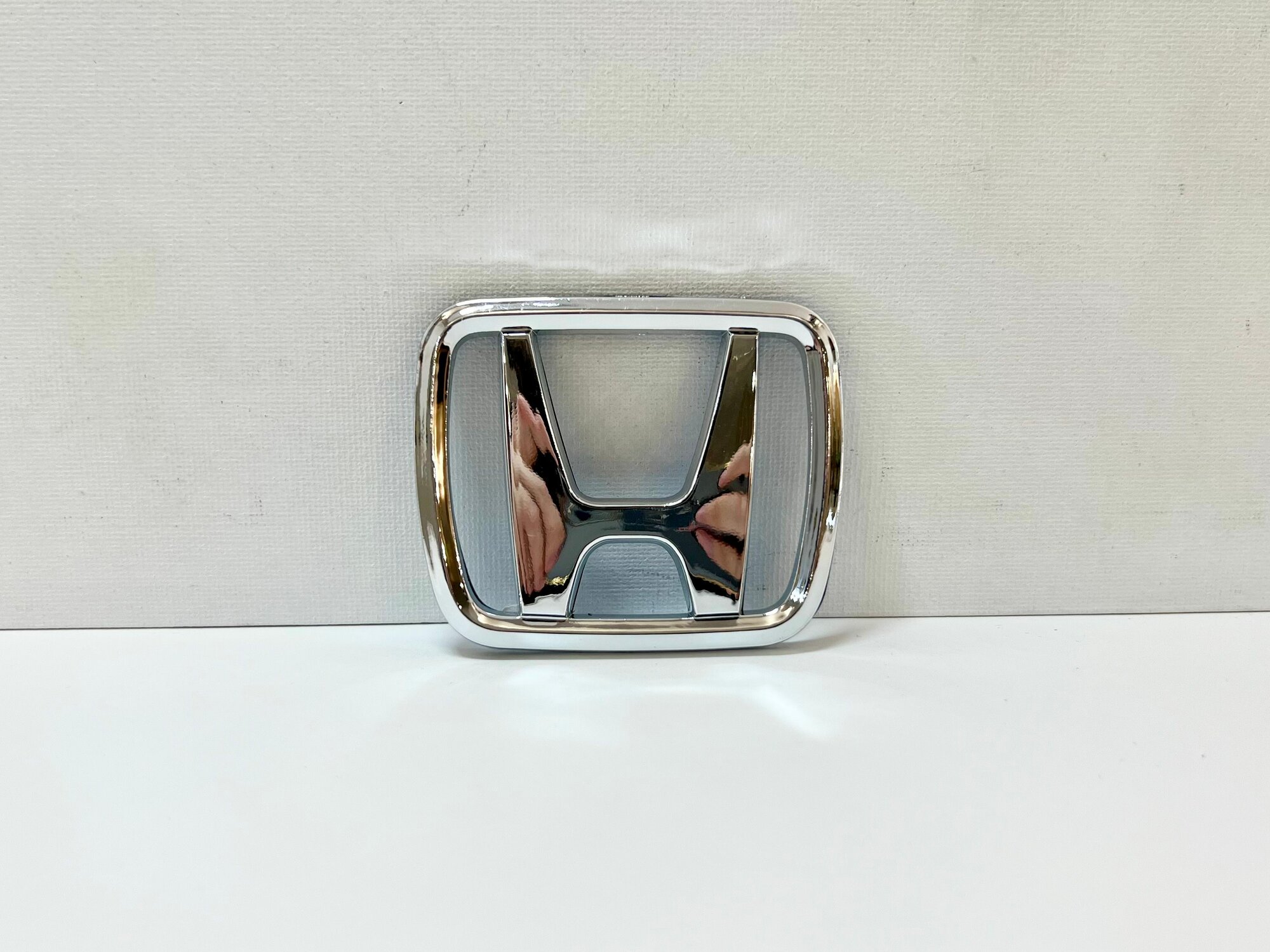 Логотип (шильдик, надпись, эмблема) "Honda" 8.5 см, арт: 9383-К