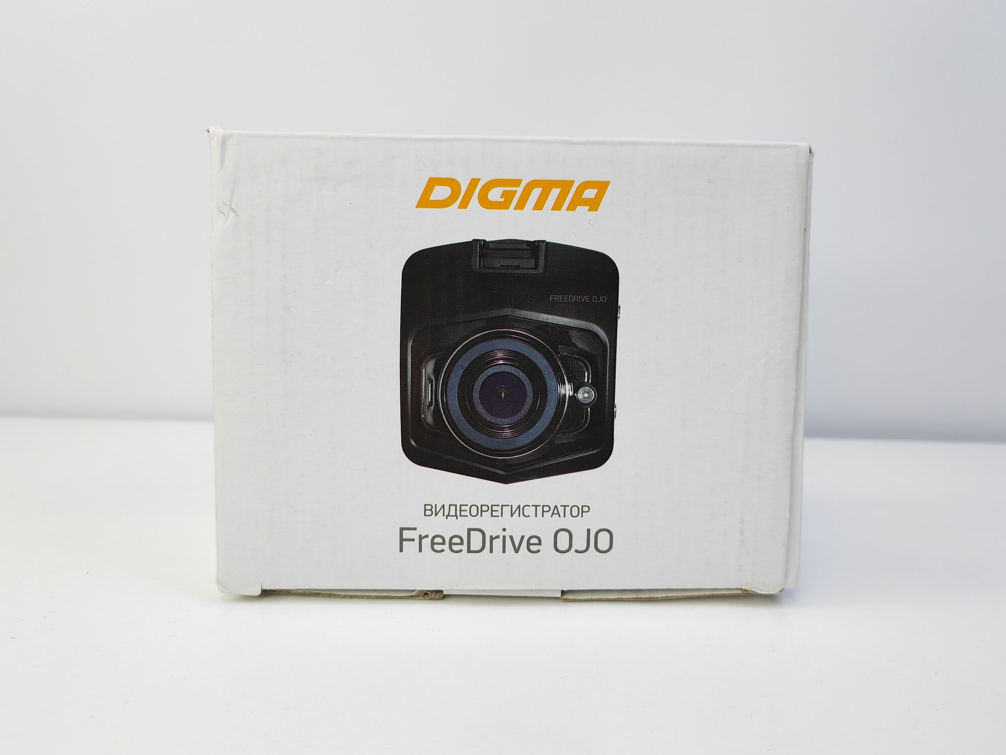 Видеорегистратор Digma FreeDrive OJO черный 0.3Mpix 480x640 480p 70гр. GPDV6624