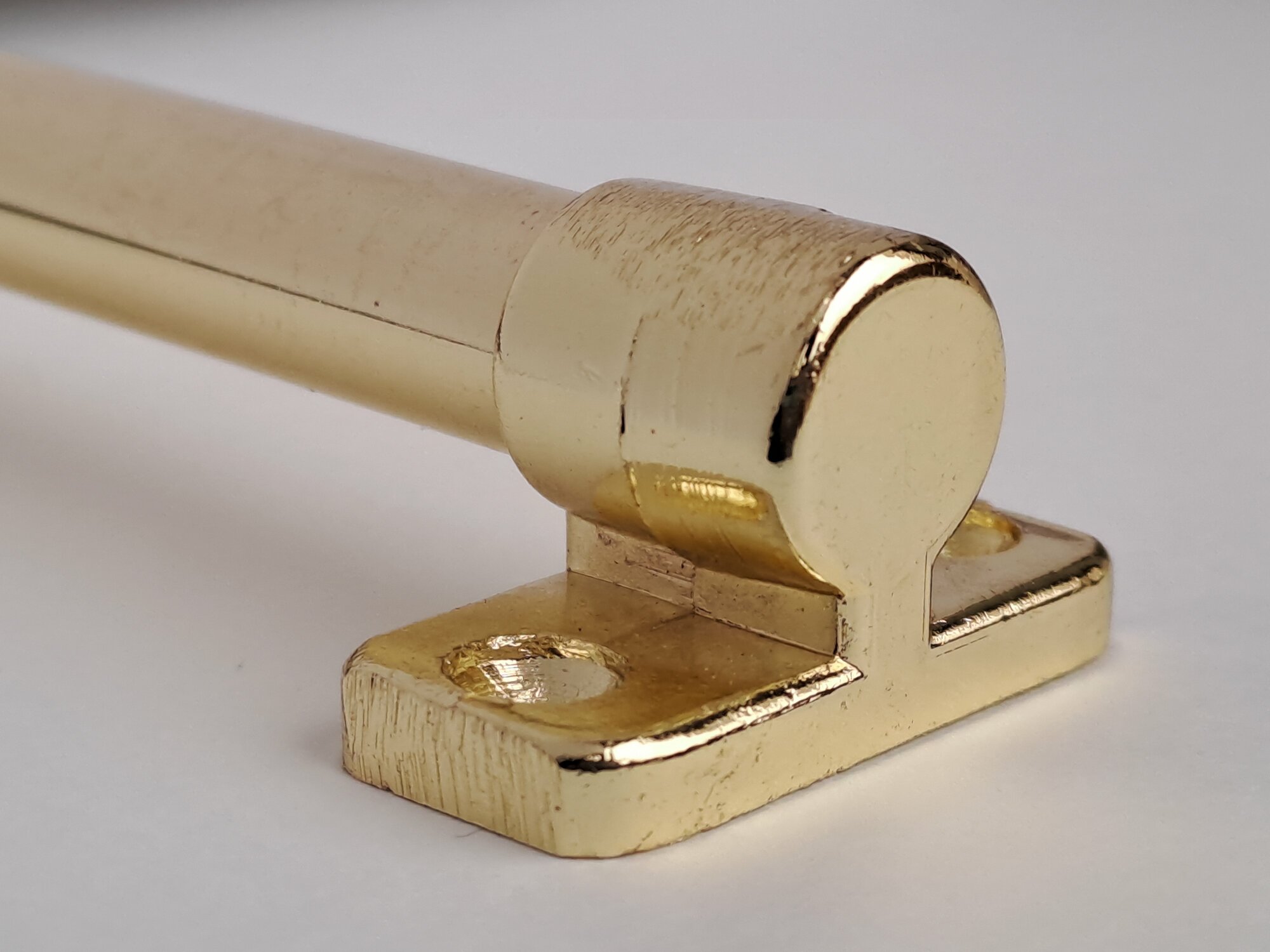 Ковродержатель d 10 мм 1 метр цвет "золото блестящее" с кронштейнами-заглушками