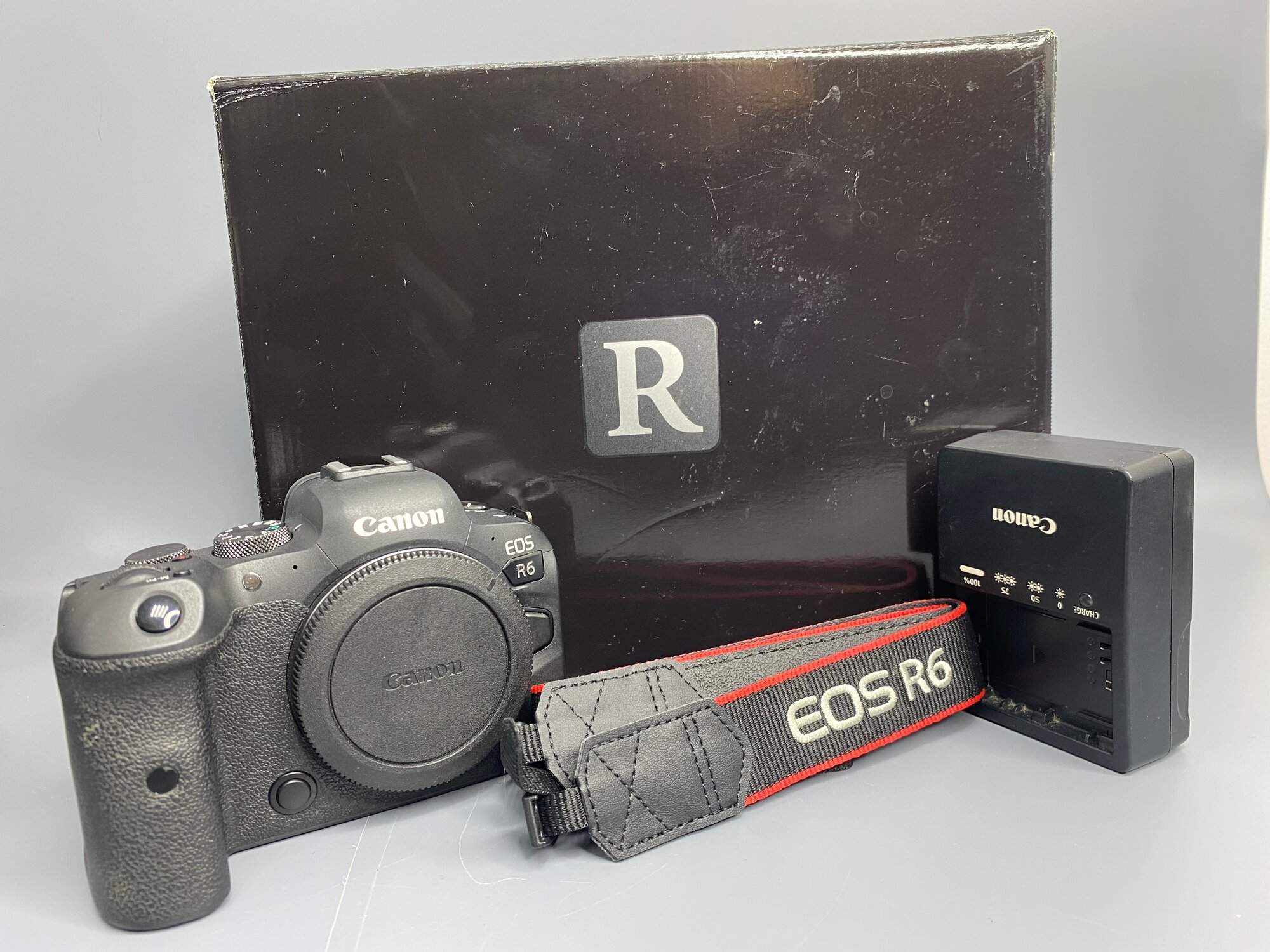 Canon EOS R6 135.000 кадров