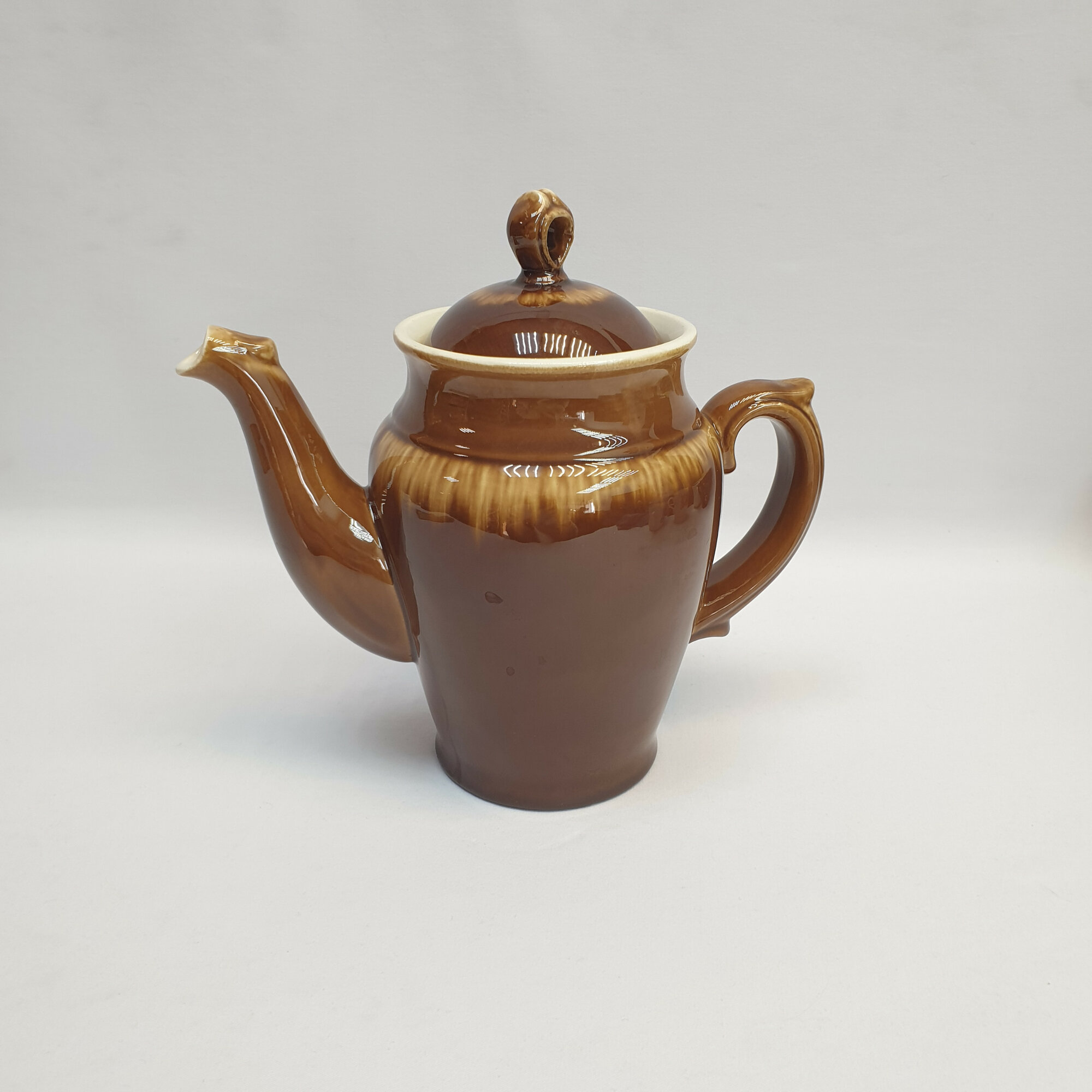 Винтажный чайник, обливная керамика 1.1 л, скол, СССР