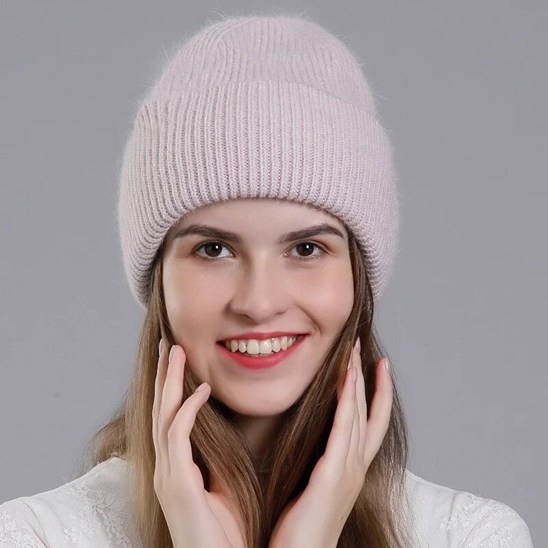 Шапка для женщин