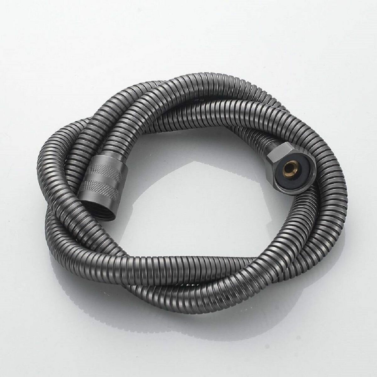 SE16-10 Шланг 100см графит