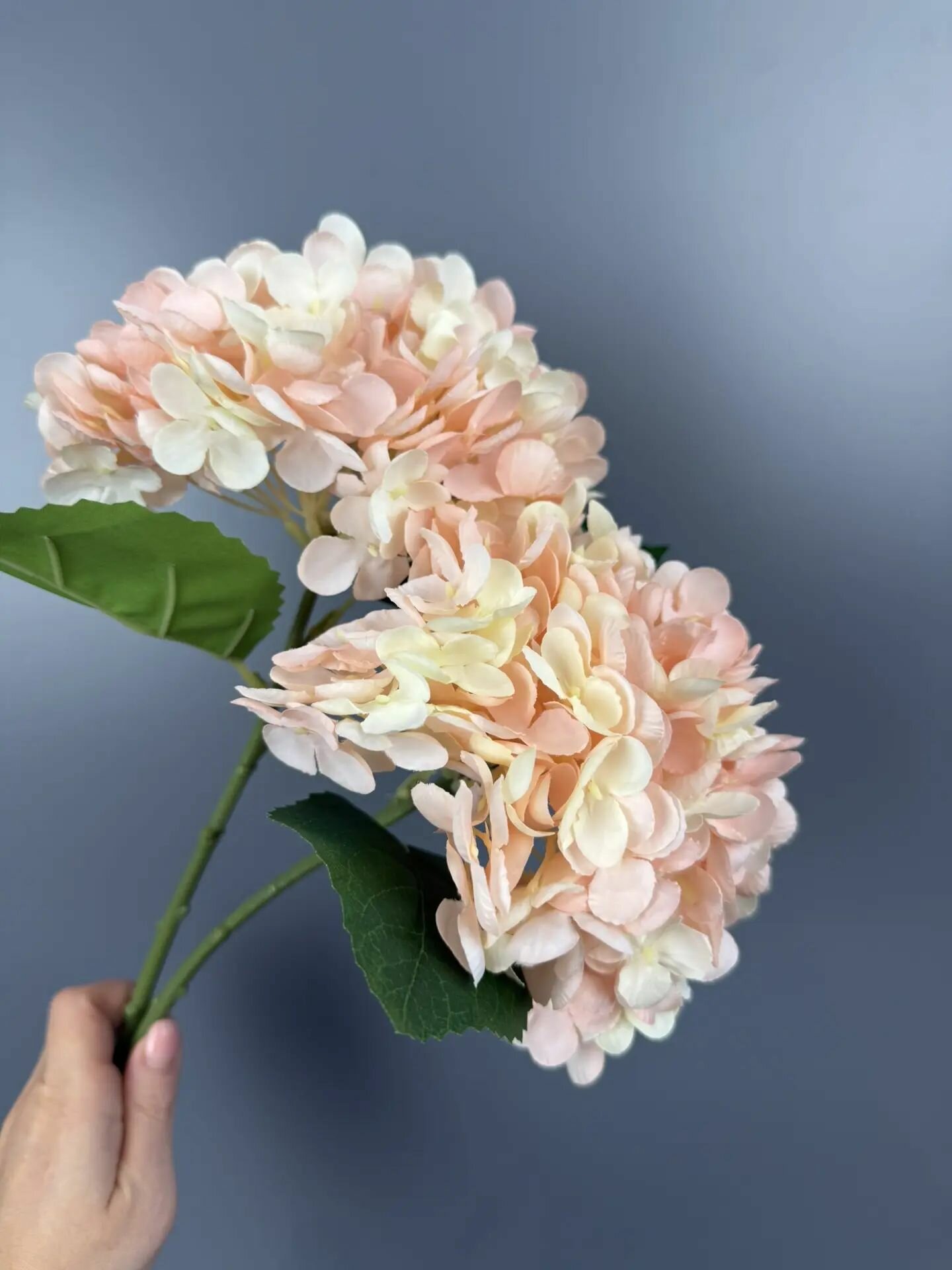 Искусственные цветы для декора интерьера Гортензия розовая 34 см 2 ветки для маленькой вазы