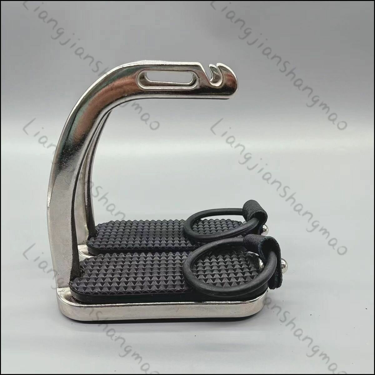 Эксклюзивные стремена для лошади